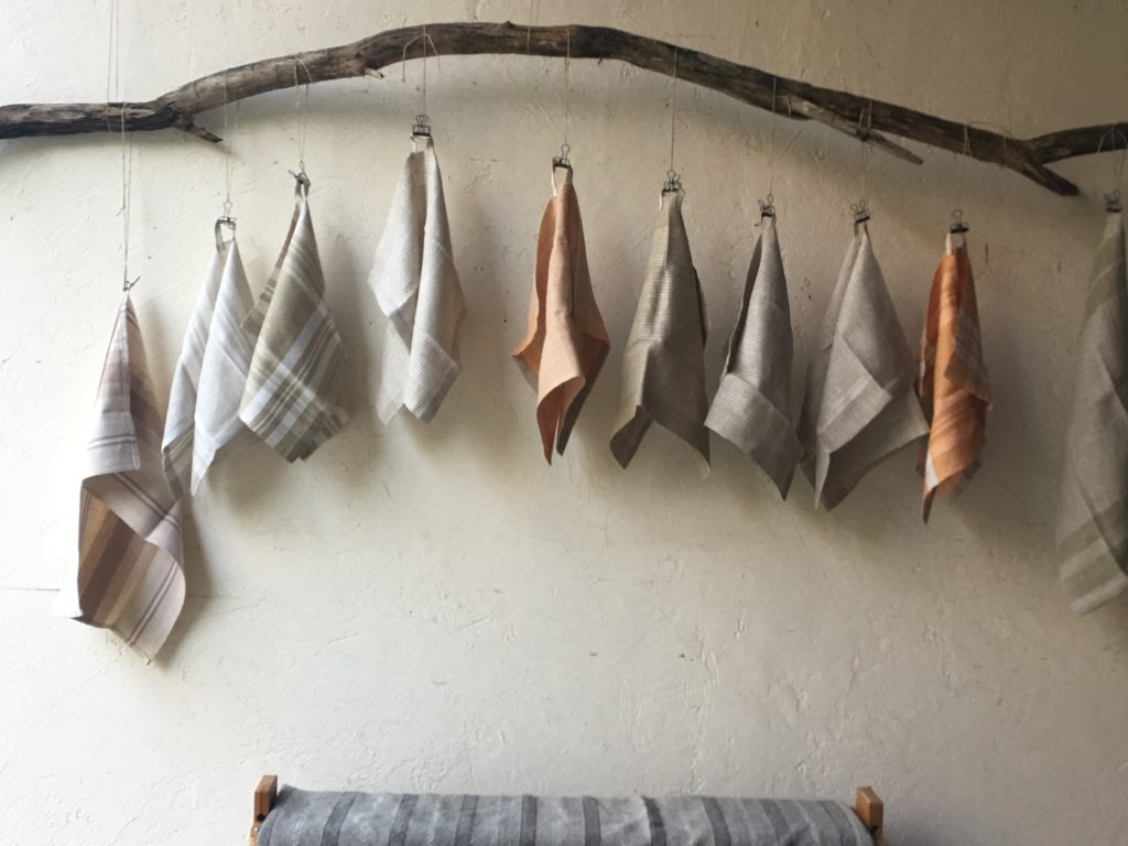 Cloth Conversations – Plain Weave and beyond