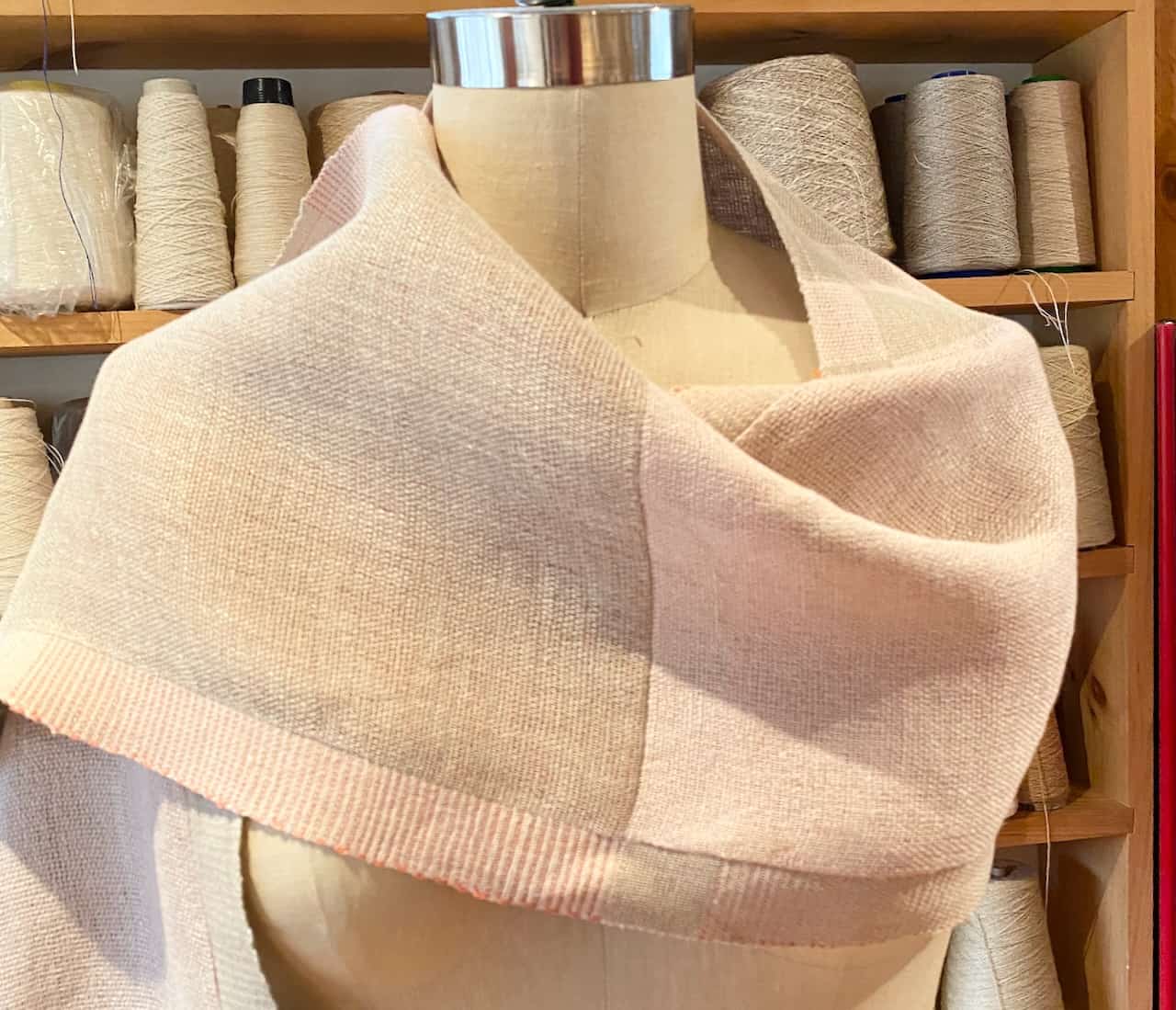 Lovely, Lucious, Linen – Plain Weave and beyond