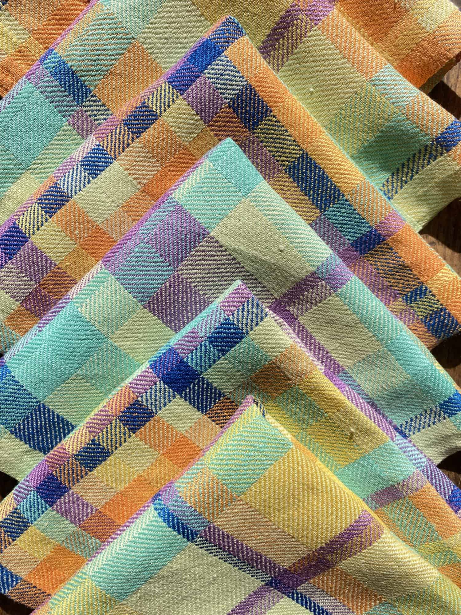 Lovely, Lucious, Linen – Plain Weave and beyond